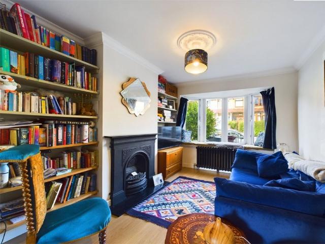 3 bedroom House in Rowley Road, Reading