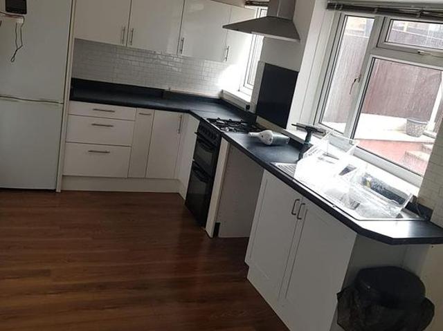 3 bedroom house in Walsall