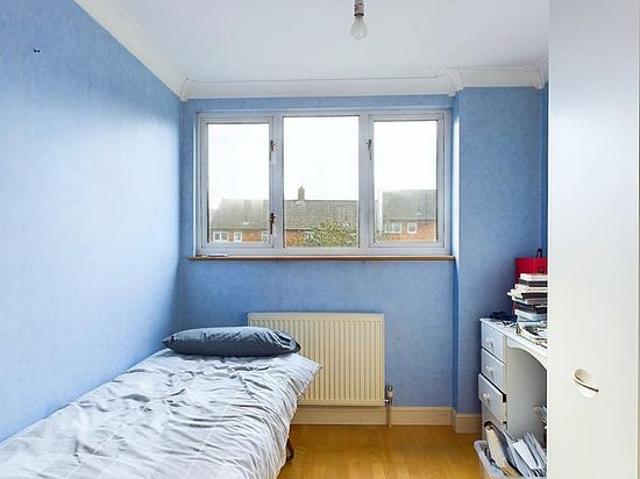 3 bedroom house in Waltham Cross
