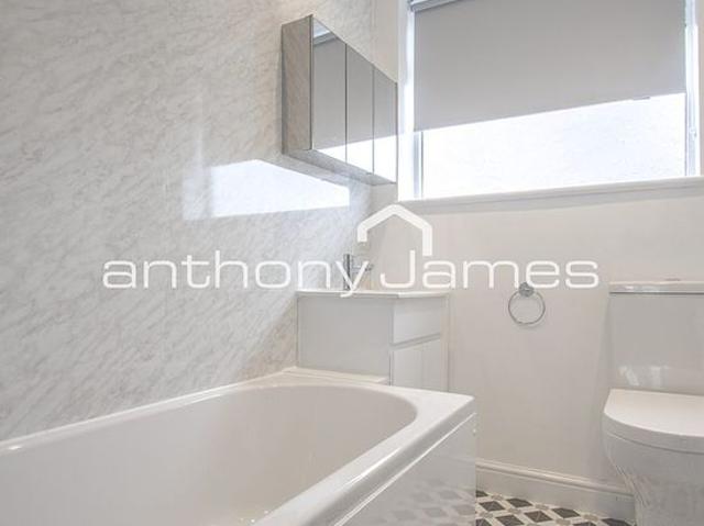 3 bedroom house in Welling