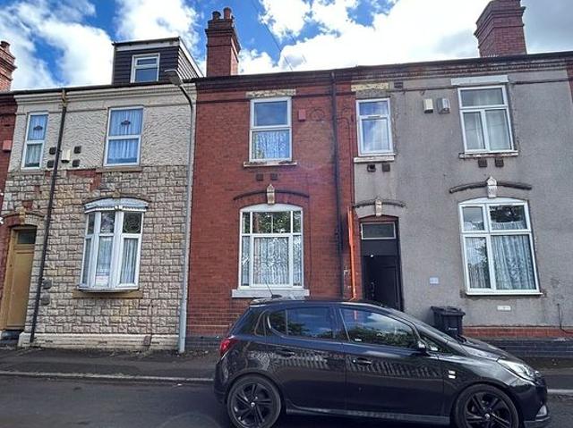 3 bedroom house in West Bromwich