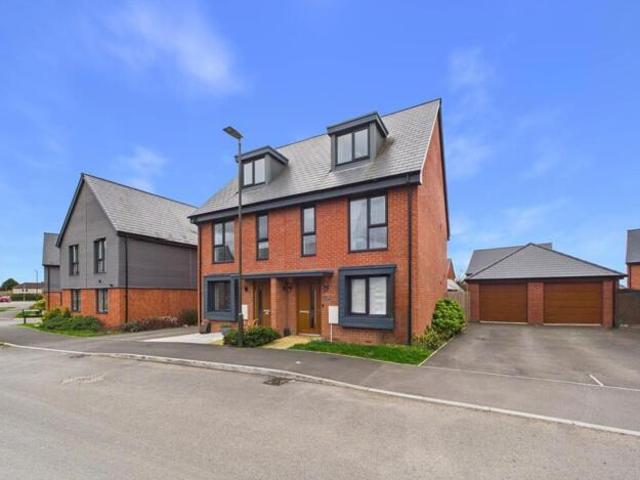 3 Bedroom House Innsworth Innsworth 100541108