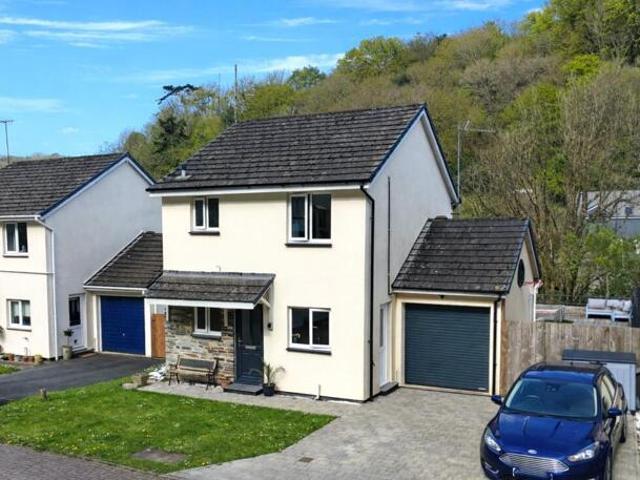 3 Bedroom House Ilfracombe Devon 101379045