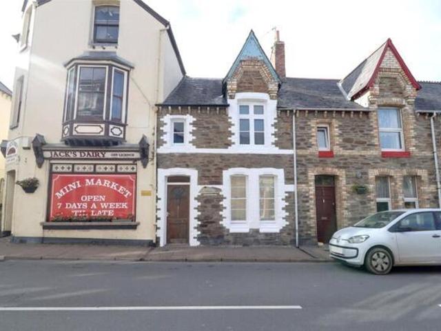 3 Bedroom House Ilfracombe Devon LS99029637