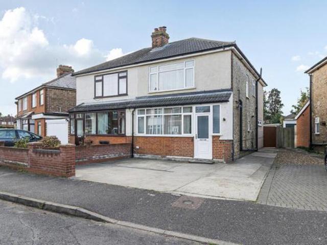 3 Bedroom House Ipswich Suffolk LS98903427