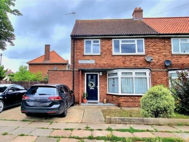 3 Bedroom House Ipswich Suffolk 101316118