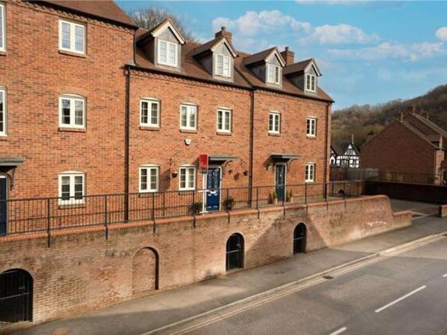 3 Bedroom House Ironbridge Telford And Wrekin 100426495