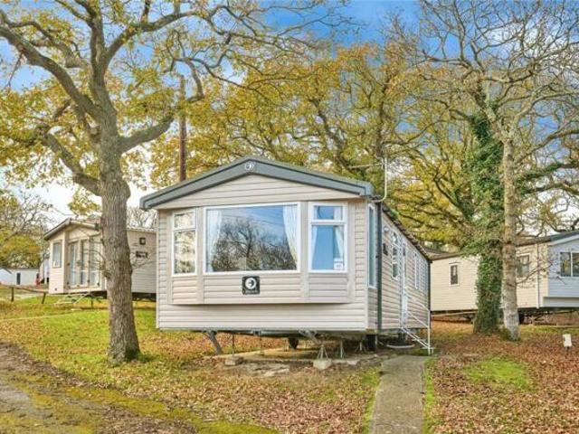 3 Bedroom House Isle Of Wight Isle Of Wight LS98649292