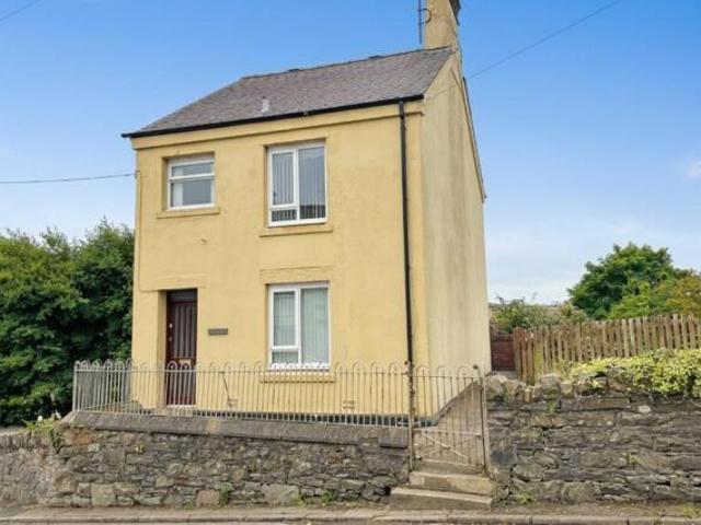 3 Bedroom House Isle Of Anglesey Isle Of Anglesey LS101677942