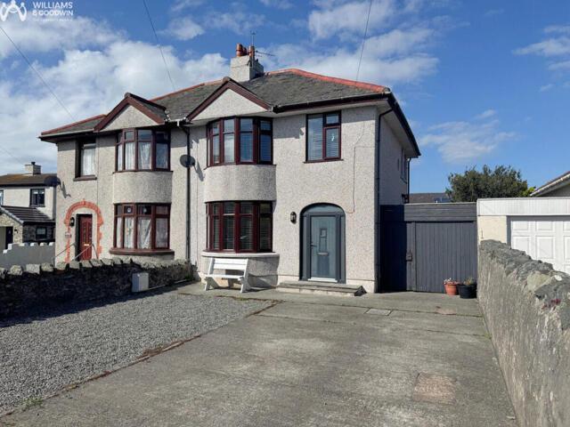 3 Bedroom House Isle Of Anglesey Isle Of Anglesey LS98834829