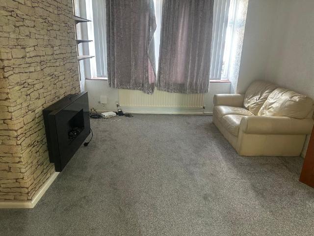 3 bedroom house on Armscott Road, Coventry, CV2 3AJ area