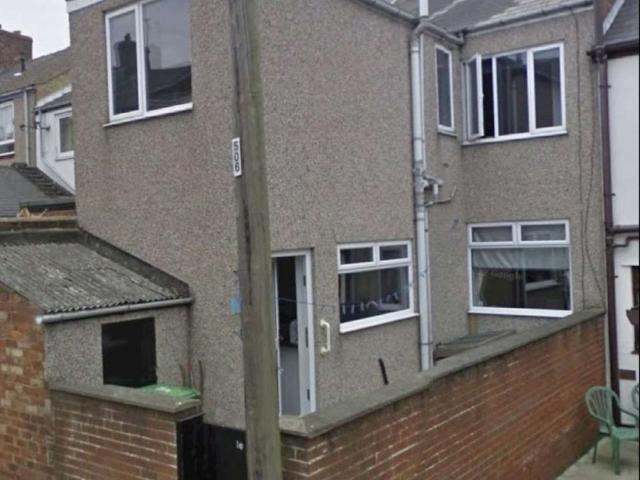 3 bedroom house of multiple occupation to rent