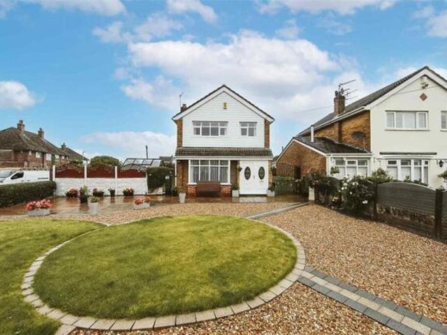 3 Bedroom House Ormskirk Lancashire 99773711