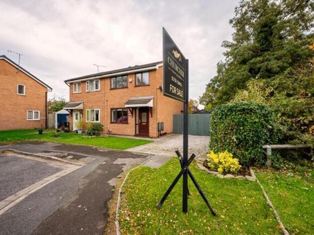 3 Bedroom House Ormskirk Lancashire 99926162