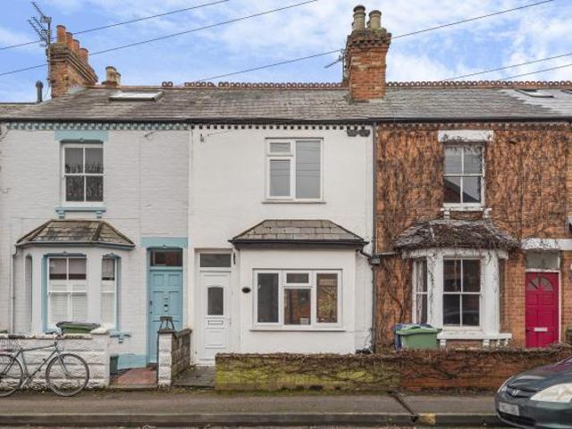 3 Bedroom House Oxford Oxfordshire 99290438