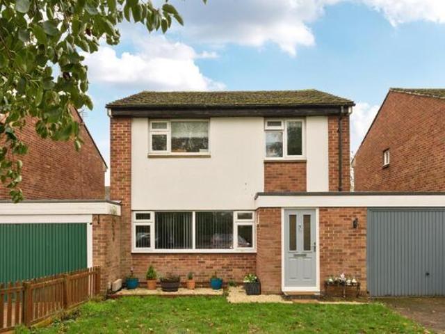 3 Bedroom House Oxfordshire Oxfordshire 100398180