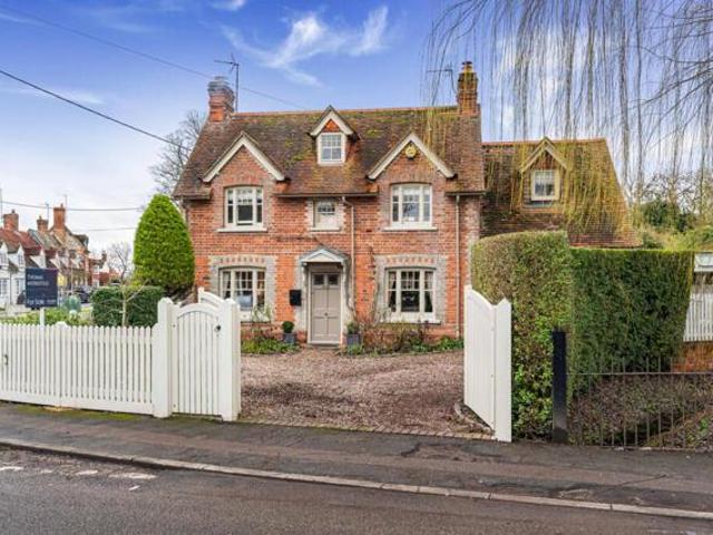 3 Bedroom House Oxfordshire Oxfordshire 100503114
