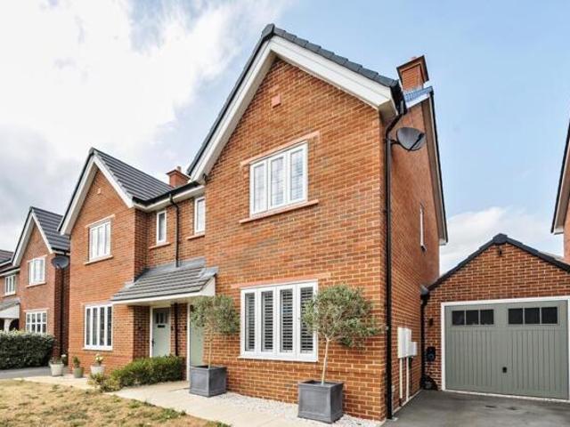 3 Bedroom House Oxfordshire Oxfordshire LS99926281