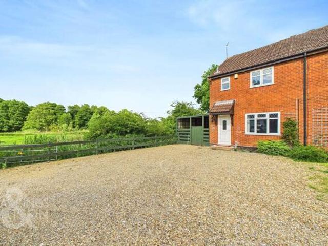 3 Bedroom House Loddon Loddon 98687822