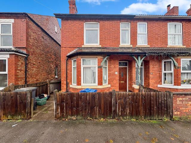 3 Bedroom House Long Eaton Derbyshire LS99277767