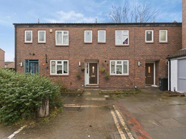 3 Bedroom House London Greater London LS100132608