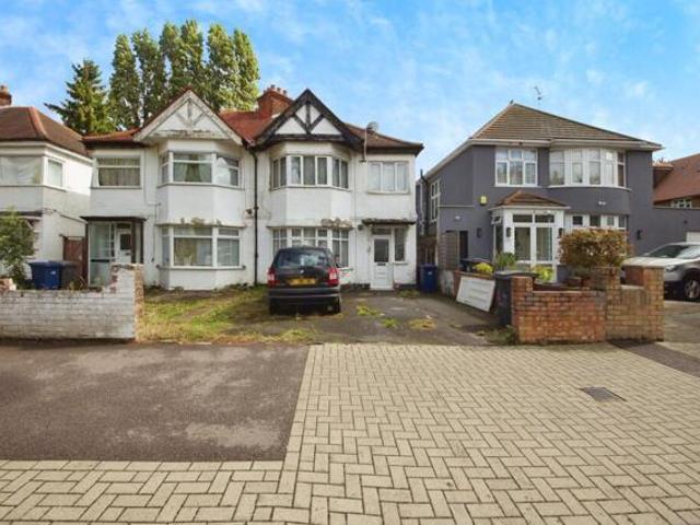 3 Bedroom House London Greater London LS100541079