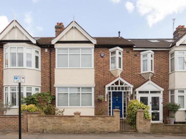 3 Bedroom House London Greater London LS100881464