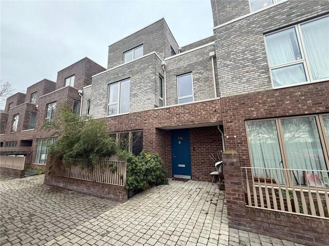 3 Bedroom House Londres Greater London 101676971