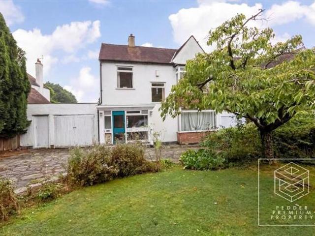 3 Bedroom House Londres Greater London 101168301