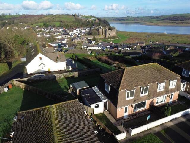 3 Bedroom House Laugharne Laugharne LS99092550