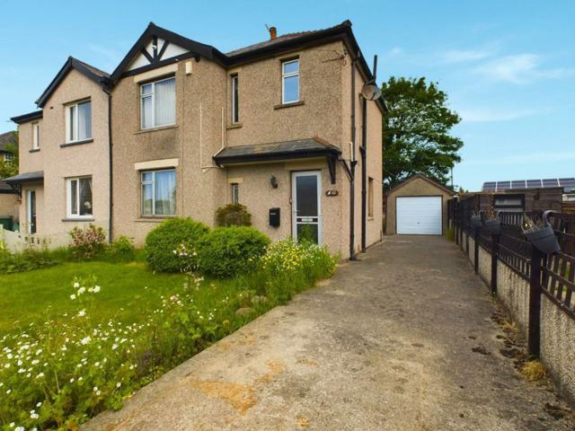 3 Bedroom House Lancaster Lancashire 99608108
