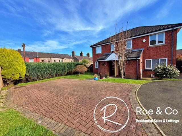 3 Bedroom House Lancs Bolton LS100648871