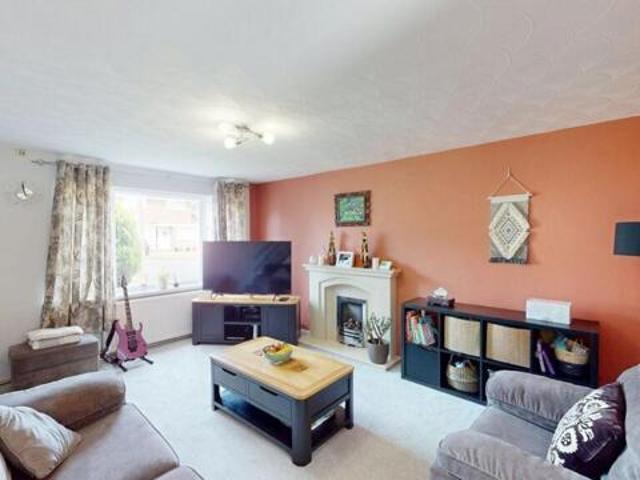 3 Bedroom House Lancs Bolton 100366493