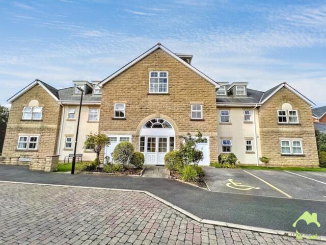 3 Bedroom House Lancs Lancashire 98834736