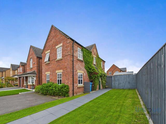 3 Bedroom House Lancs Lancashire 99161713