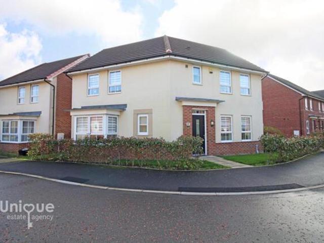 3 Bedroom House Lancs Lancashire 99840384