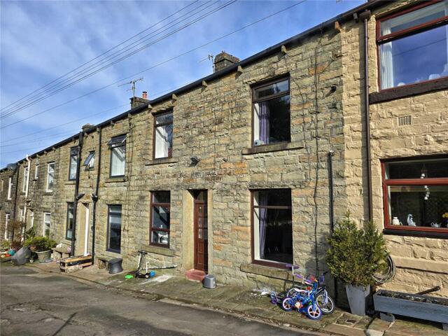 3 Bedroom House Lancs Lancashire 100502853