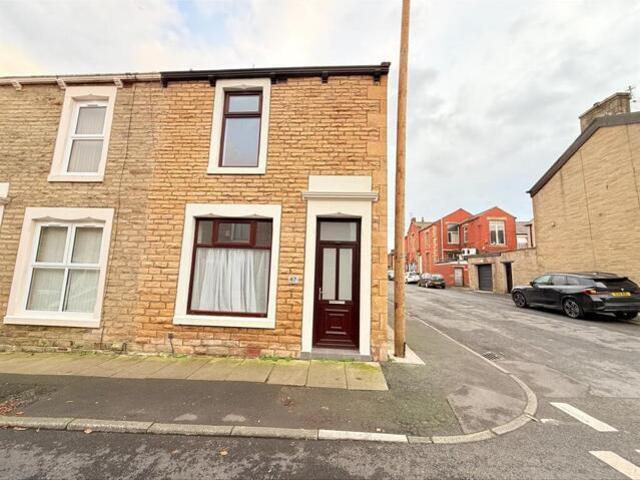3 Bedroom House Lancs Lancashire 100541206