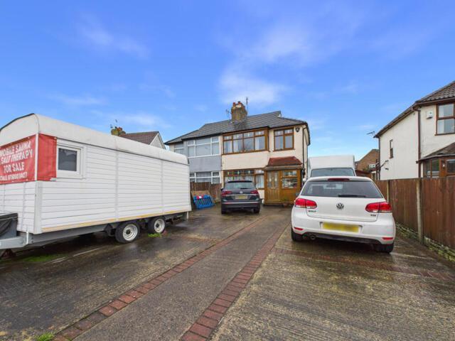 3 Bedroom House Lancs Lancashire 100614760