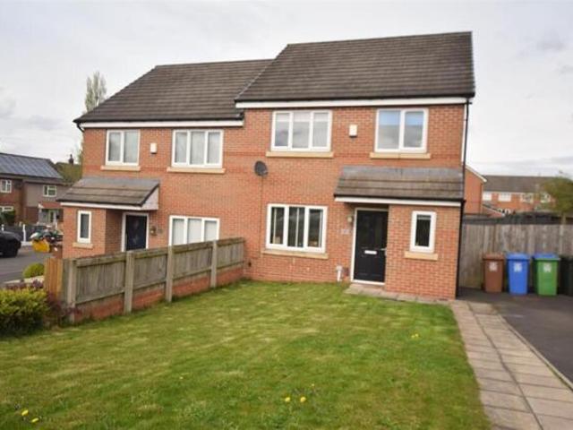 3 Bedroom House Lancs Lancashire 100786412