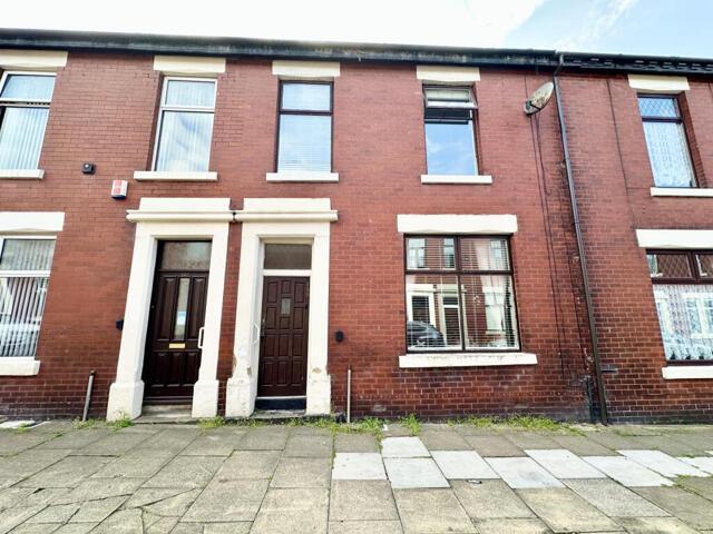 3 Bedroom House Lancs Lancashire 100987761