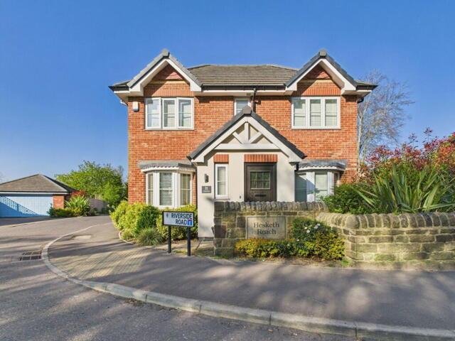 3 Bedroom House Lancs Lancashire LS100456602