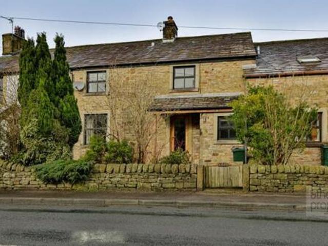 3 Bedroom House Lancs Lancashire LS101677235