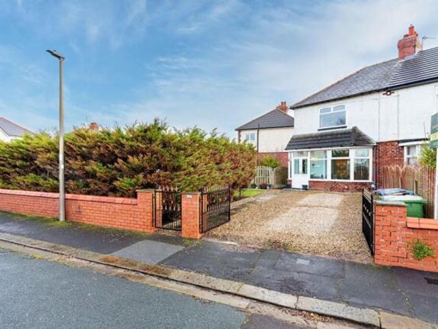 3 Bedroom House Lancs Lancashire LS99895392