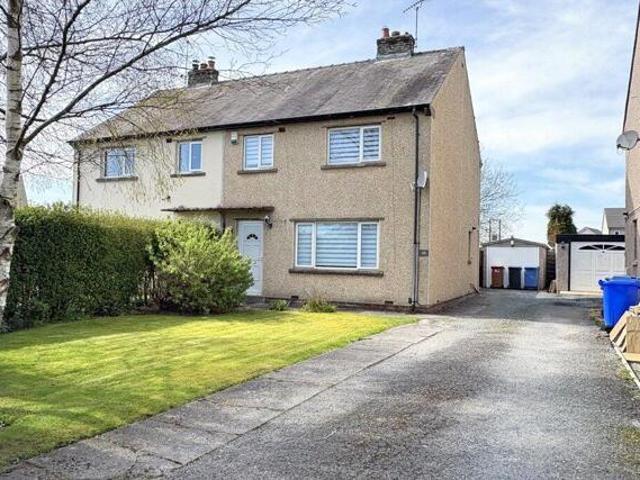 3 Bedroom House Lancs North Yorkshire LS101675802