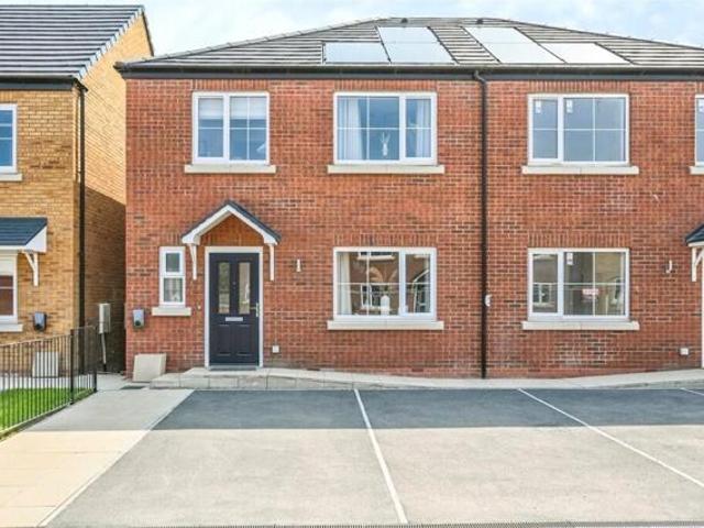 3 Bedroom House Lancs Sefton LS101200143