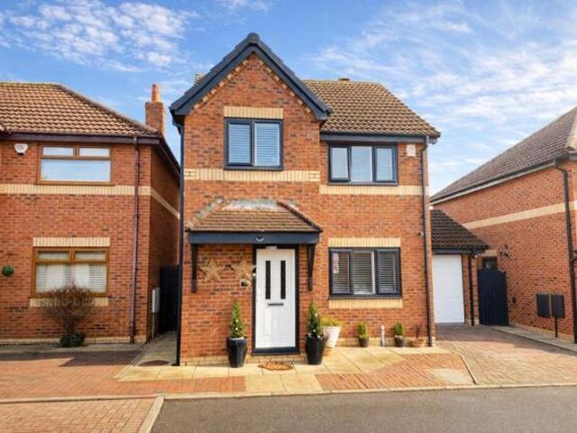 3 Bedroom House Lancs Sefton 100398496