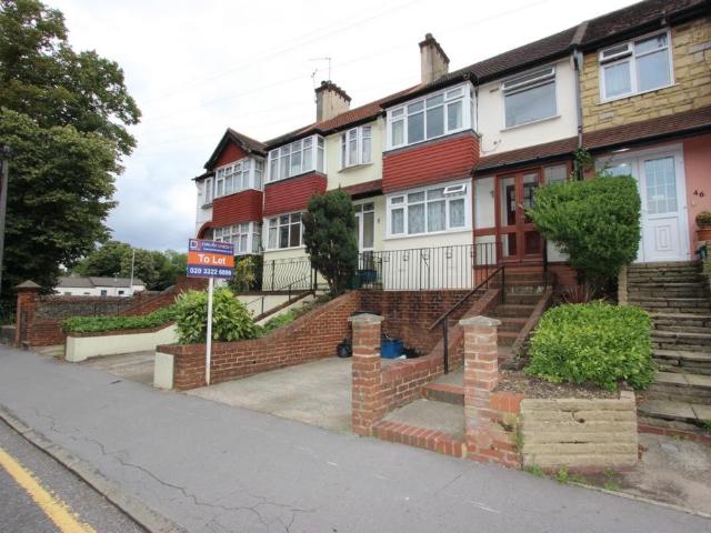 3 Bedroom House Let in