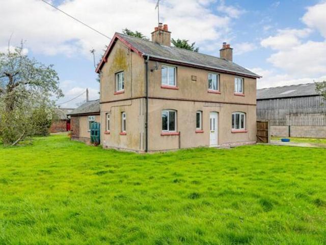 3 Bedroom House Ledsham Cheshire LS99986077