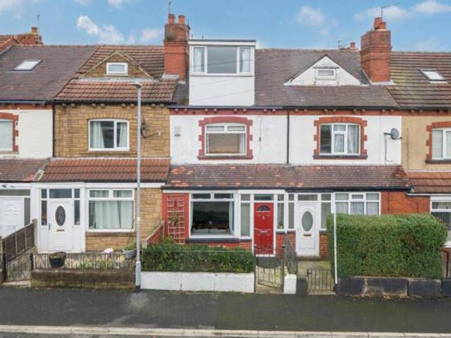 3 Bedroom House Leeds Leeds 99572057